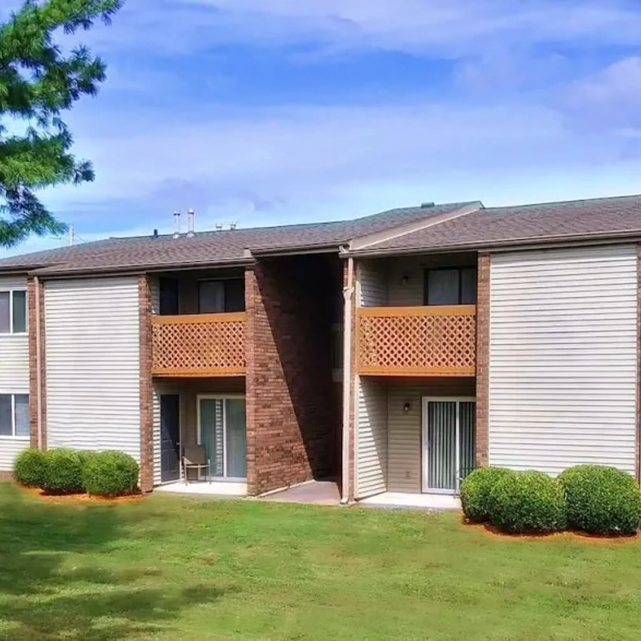 Home | Oak Tree Farms